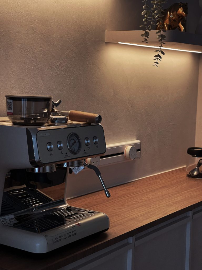 About us | Ecasa Studio